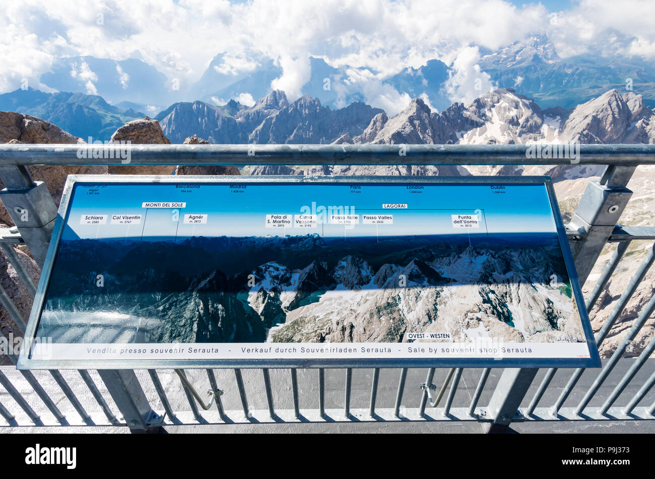Marmolada massif, Dolomiti, Itay. Spectacular view over the Punta Rocca ...