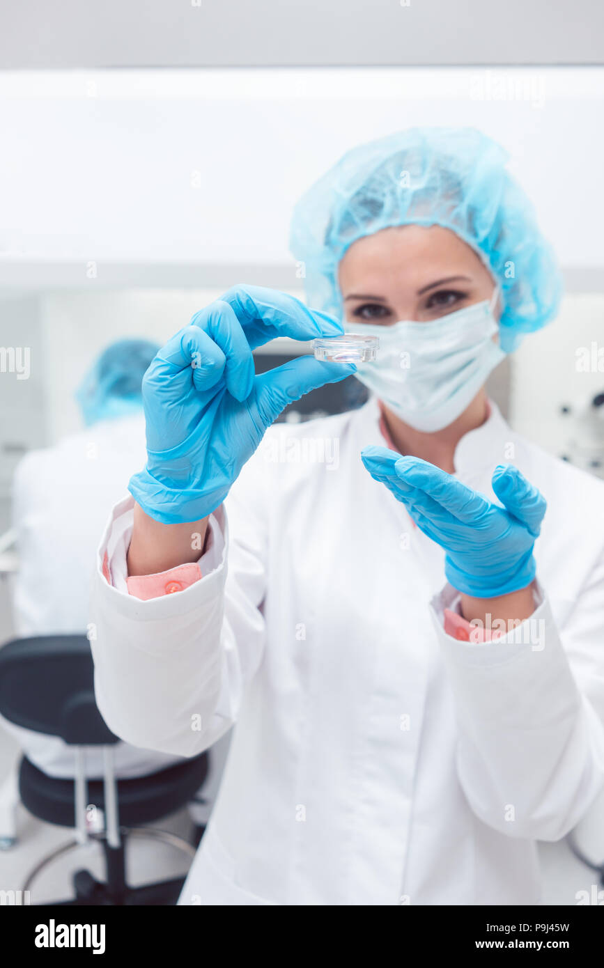 Biotech research hi-res stock photography and images - Alamy