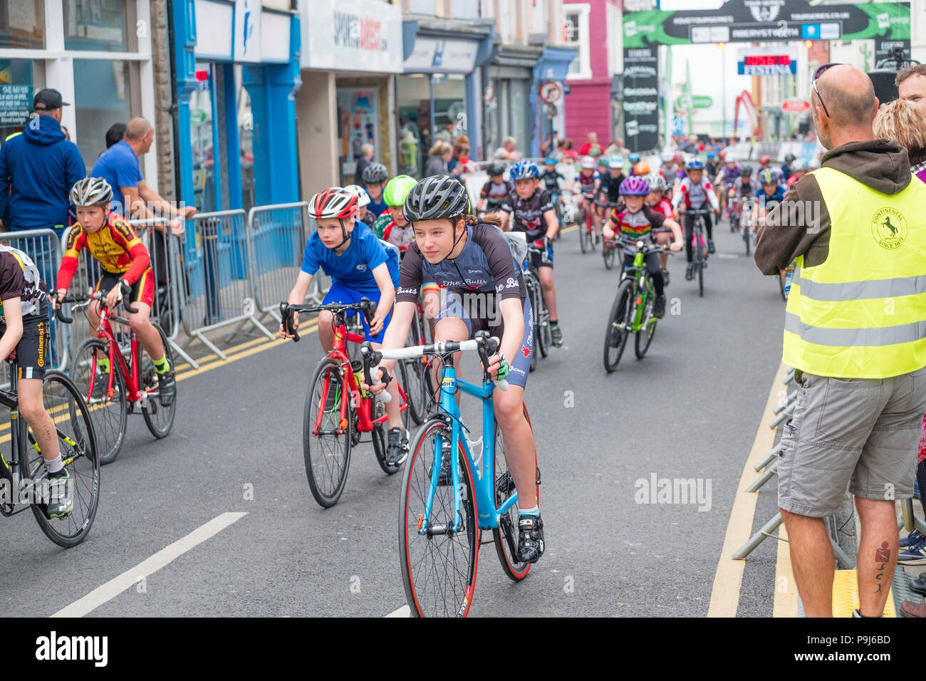 Cycling in the UK: Children and young people competing in a series of ...