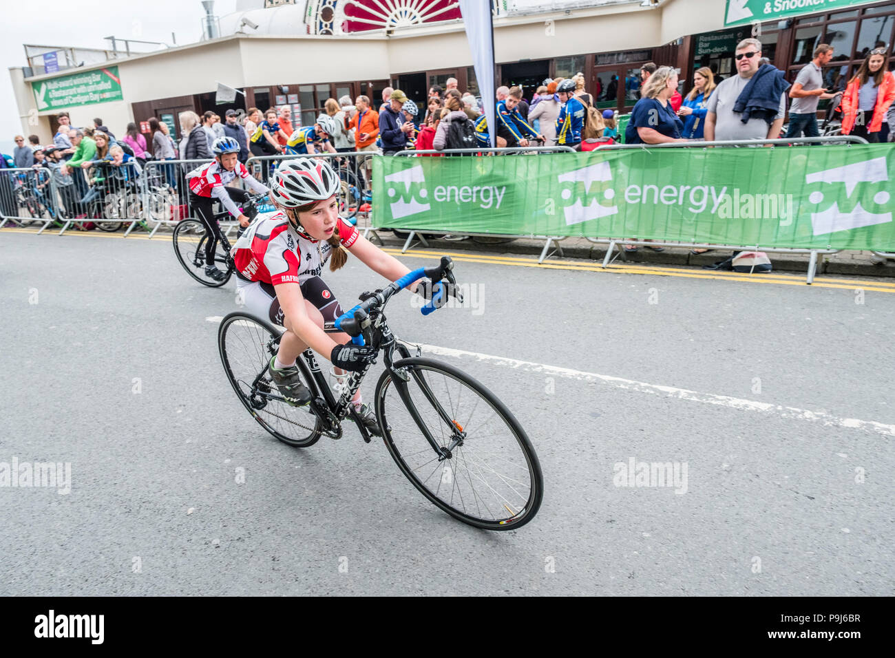 Cycling in the UK: Children and young people competing in a series of ...