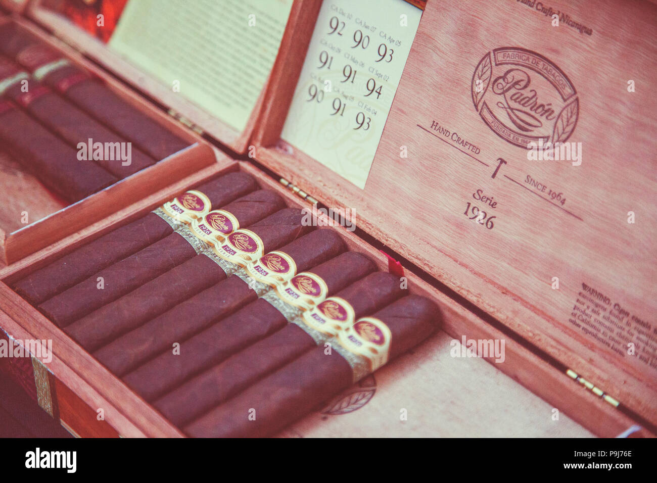 Cigar box labels hi-res stock photography and images - Alamy