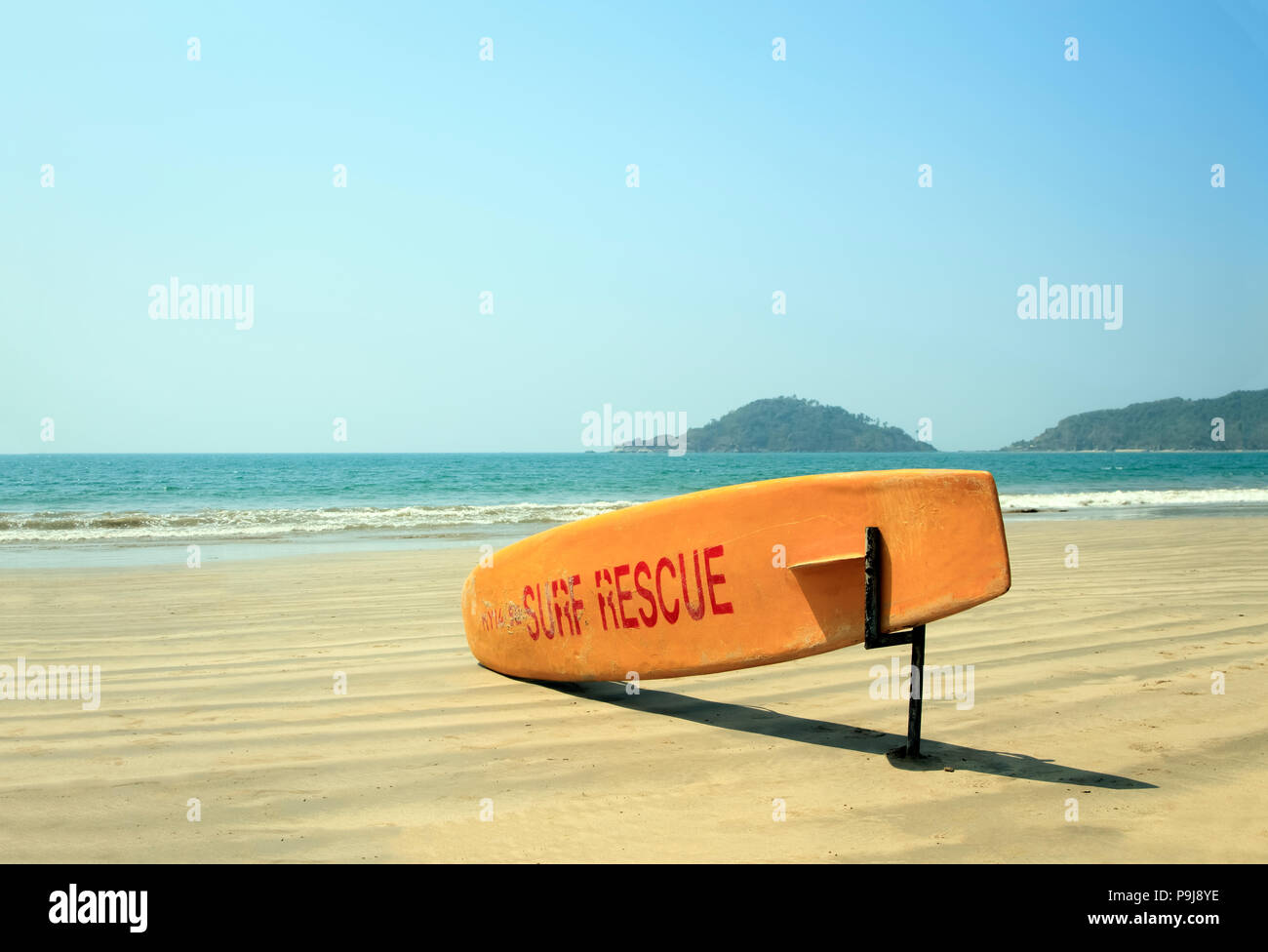 Beach Surf Rescue surfboard on the beach Stock Photo - Alamy
