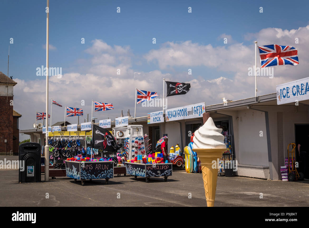 Littlehampton, East beach promenade, with typical seaside resort ...