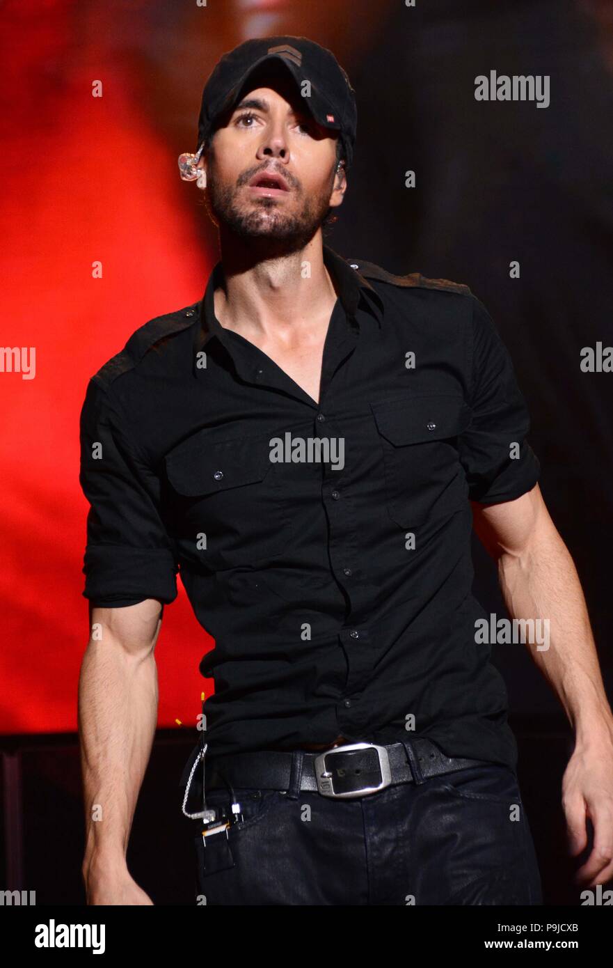 Enrique Iglesias performs at the KTU Concert at Jones Beach NY ...