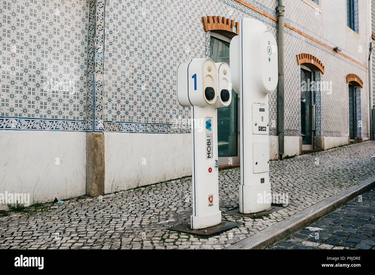 Electric car charging station portugal hi-res stock photography and ...