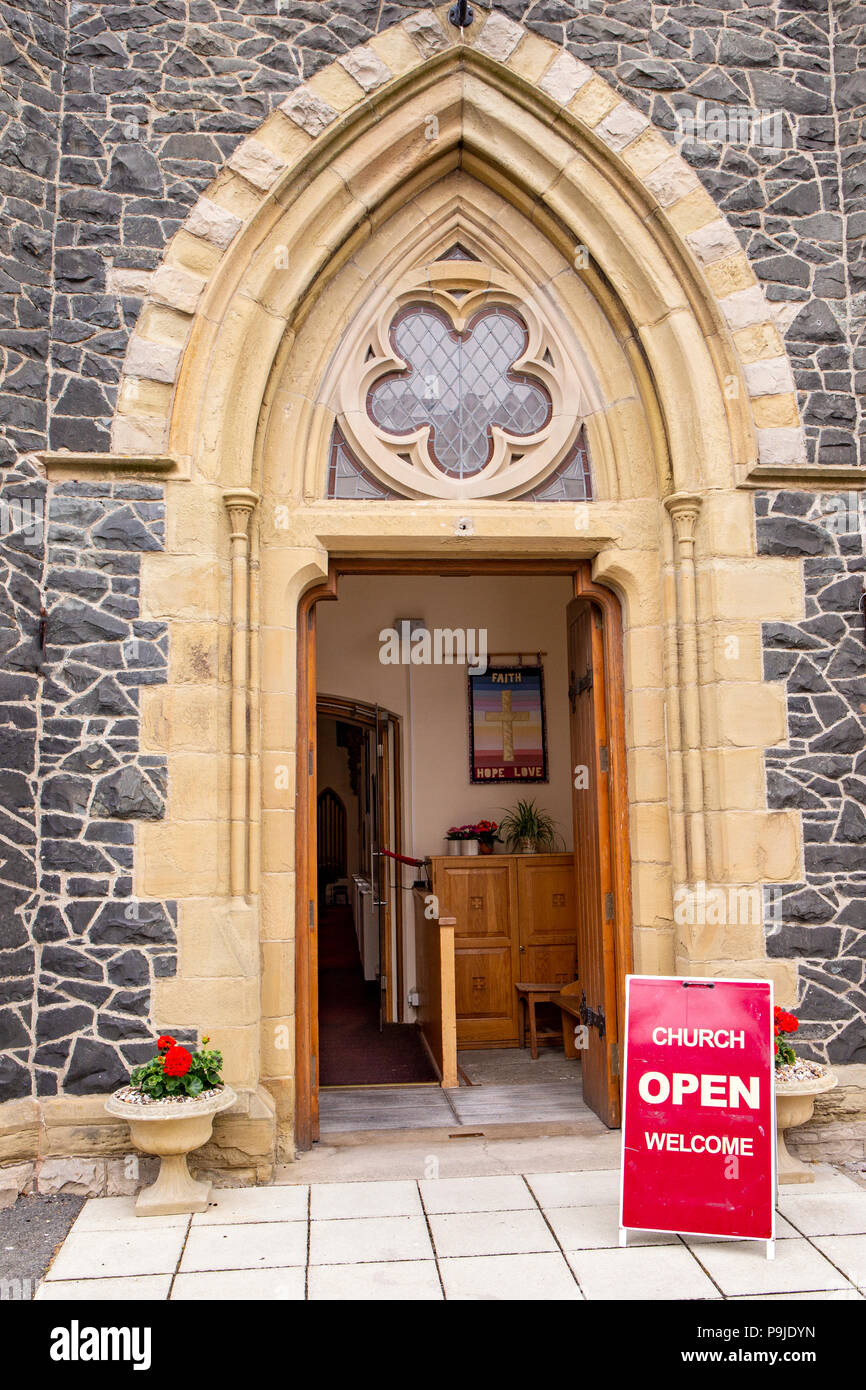 Welcome to church hi-res stock photography and images - Alamy