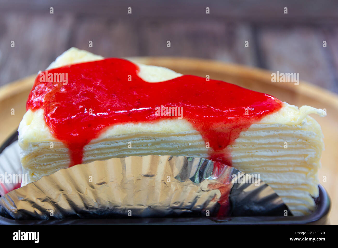Crape cake hi-res stock photography and images - Alamy