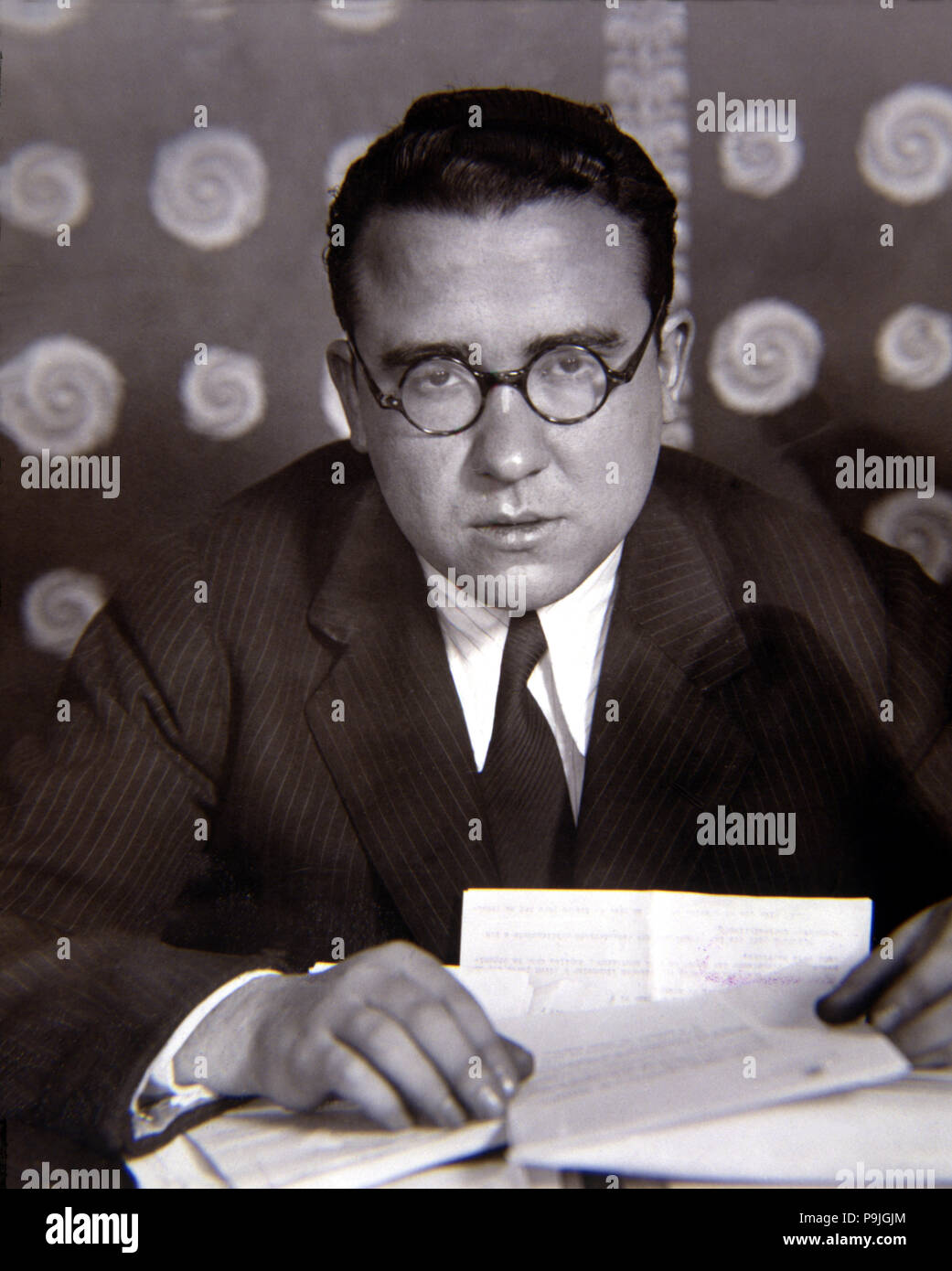 Santiago carrillo hi-res stock photography and images - Alamy