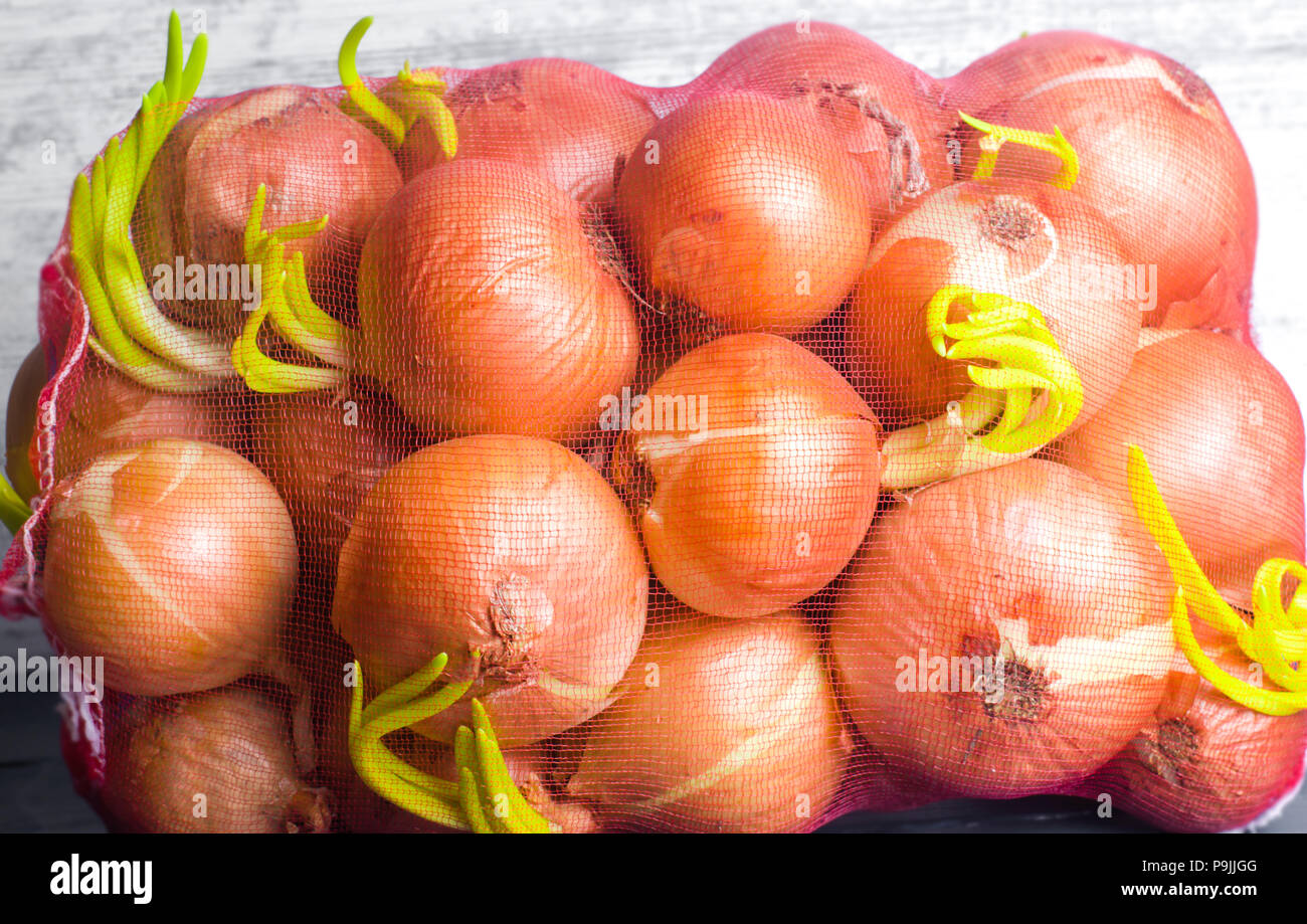 Sack bag of onions hi-res stock photography and images - Alamy