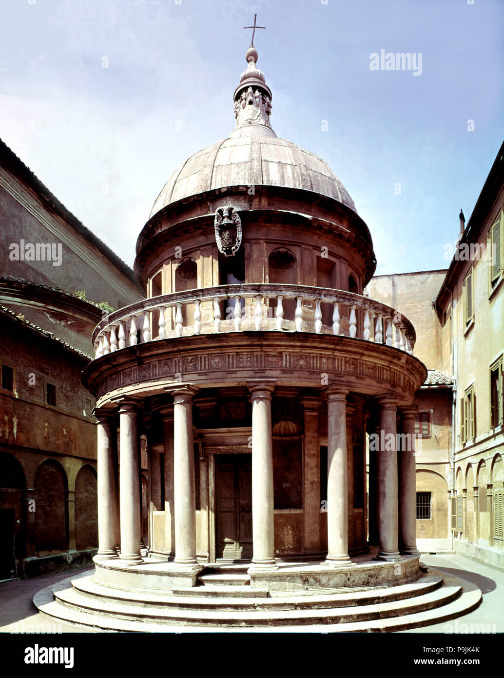 Temple of bramante rome hi-res stock photography and images - Alamy