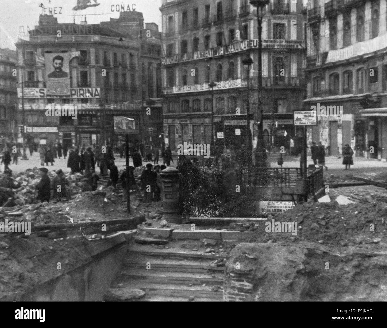 Spanish Civil War 1936-39. Madrid, effects of a bomb from a plane, in ...
