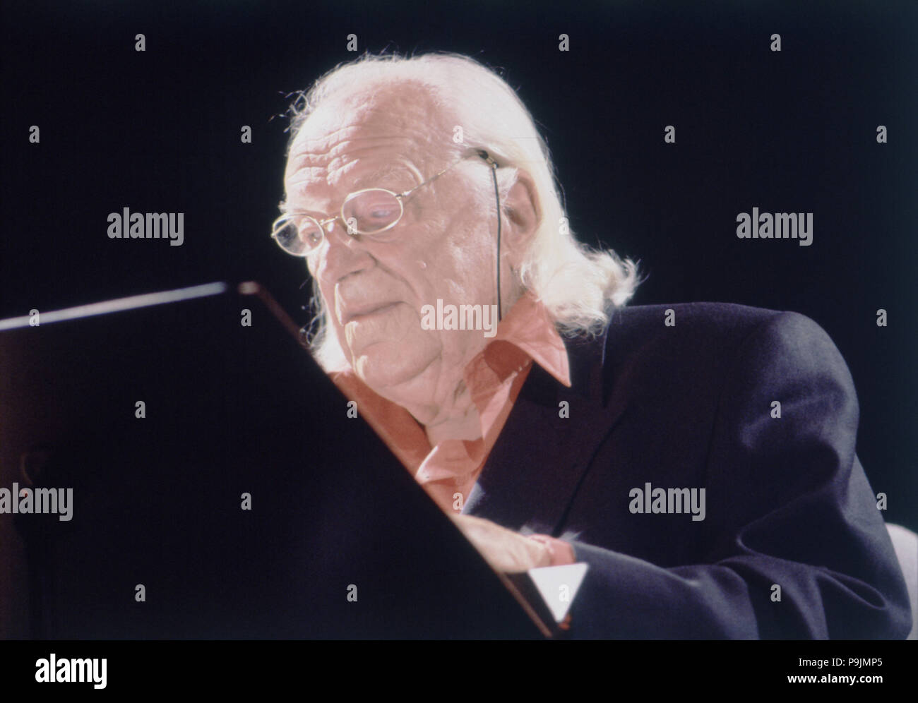 Rafael. Alberti (1902-1999), Spanish poet and politician, Cervantes ...