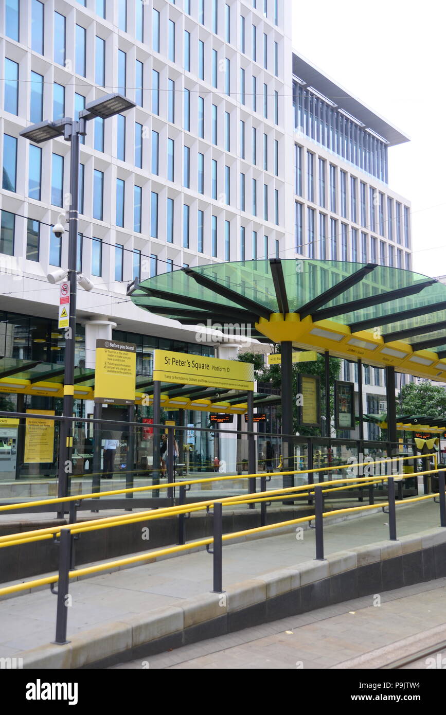Manchester metrolink tramways hi-res stock photography and images - Alamy