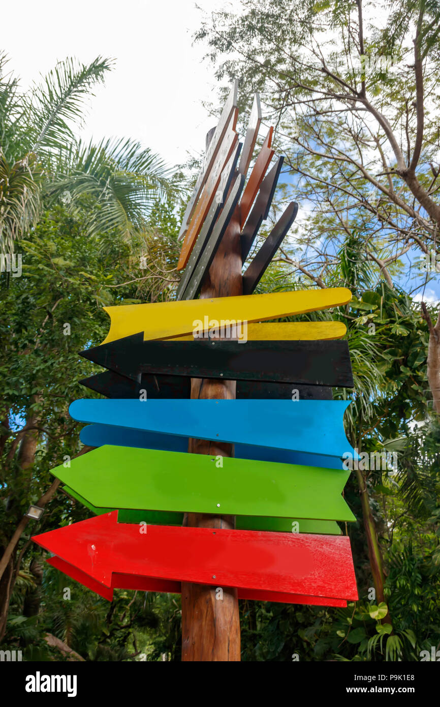 Direction pointers hi-res stock photography and images - Alamy