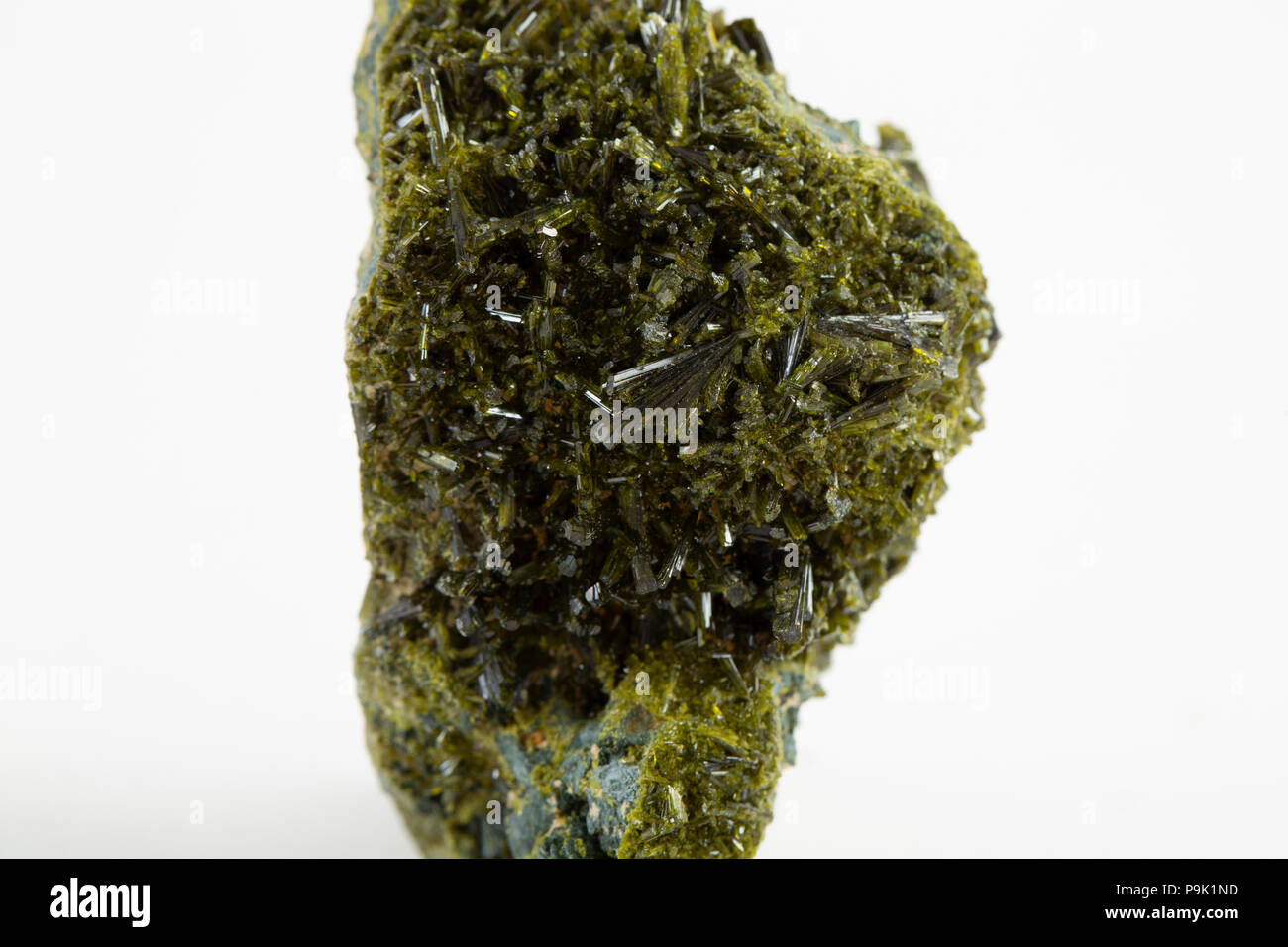 Epidote hi-res stock photography and images - Alamy