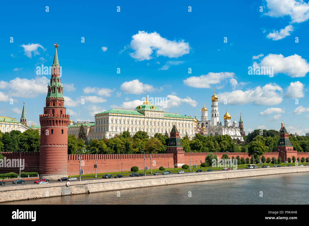 Kremlin buildings hi-res stock photography and images - Alamy