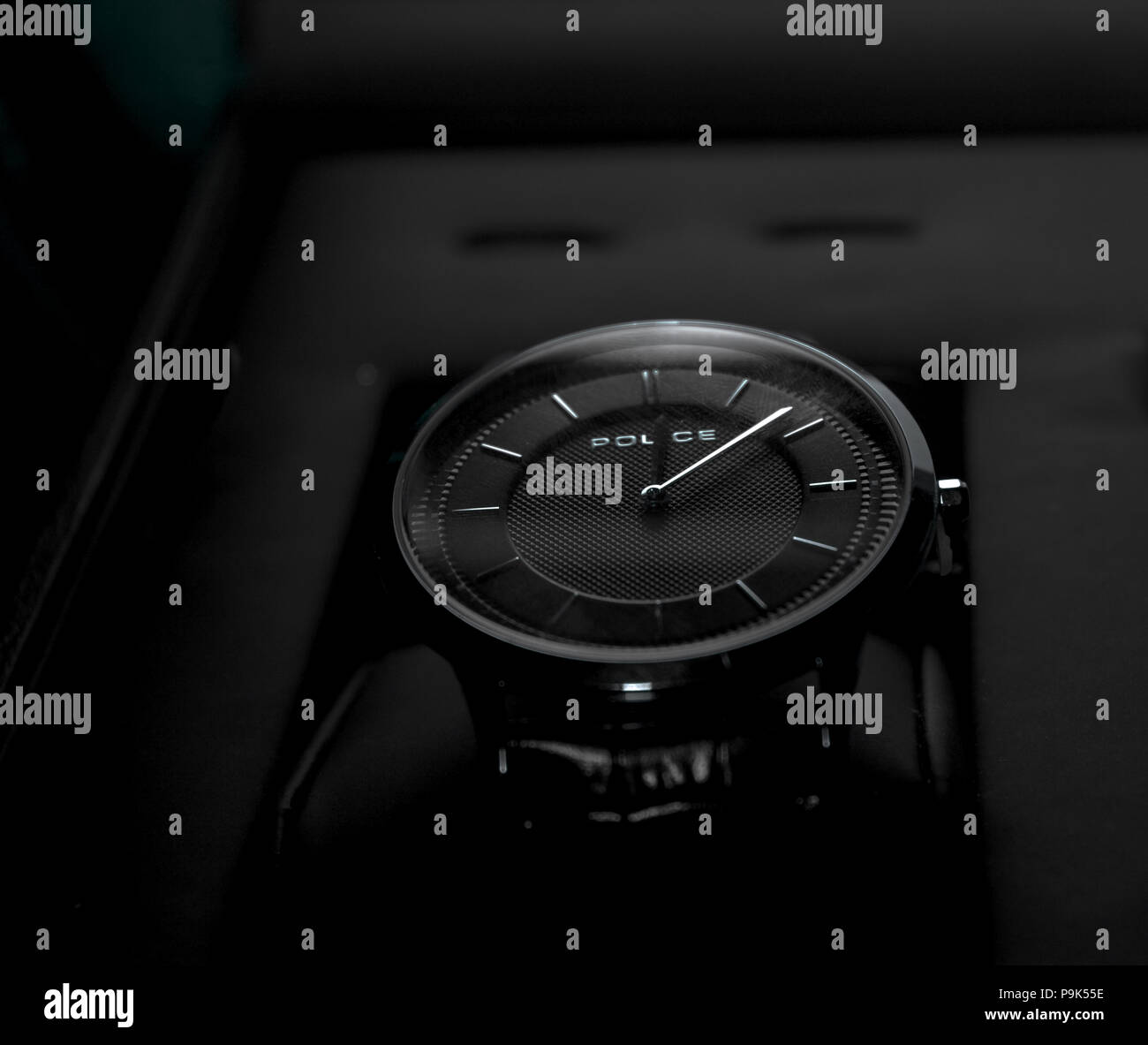 Picture of a watch Stock Photo - Alamy