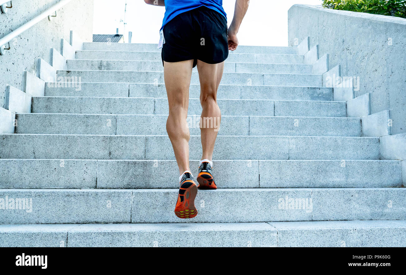 Man muscular legs running up hi-res stock photography and images - Alamy