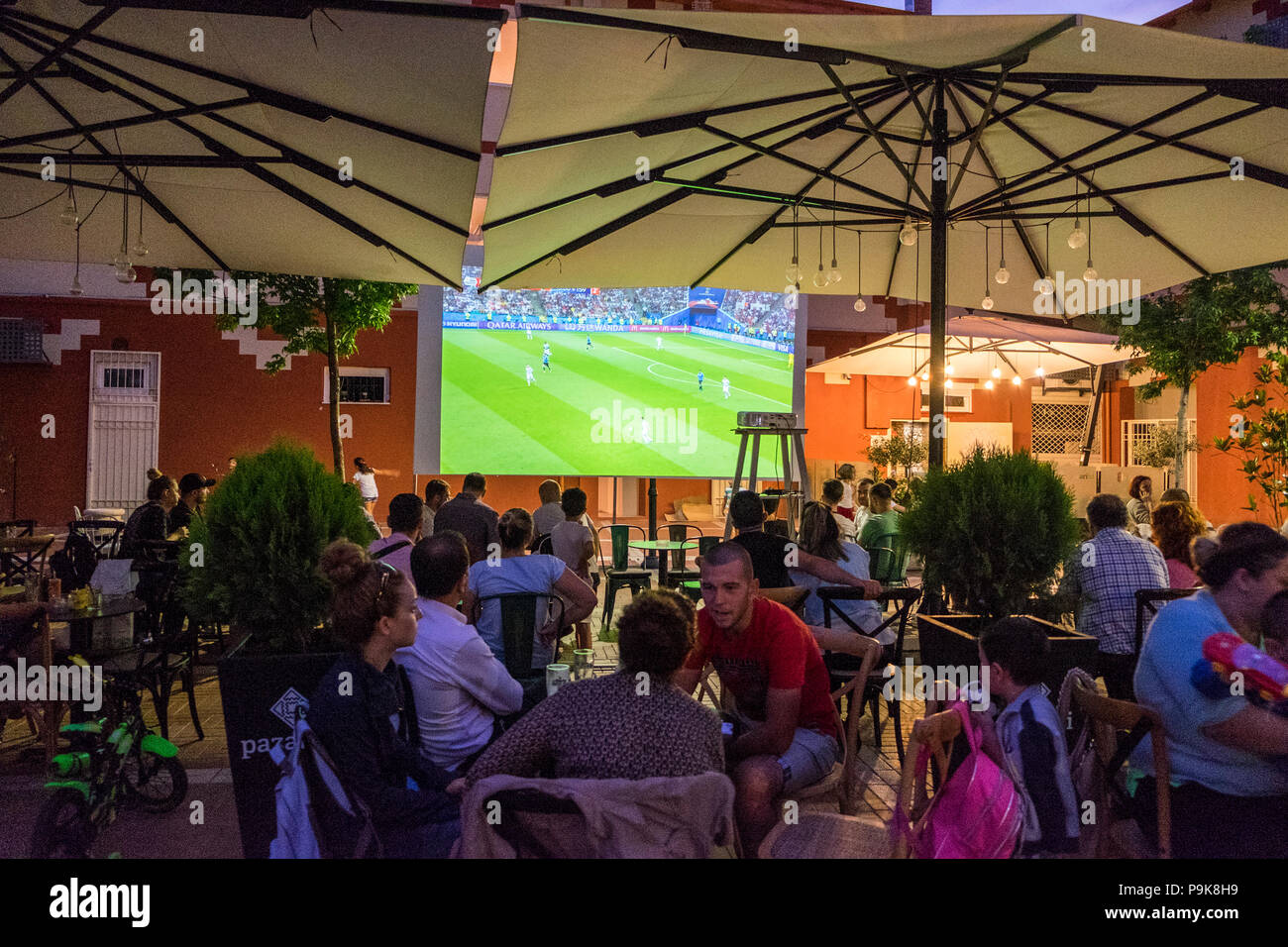 Tirana nightlife hi-res stock photography and images - Alamy