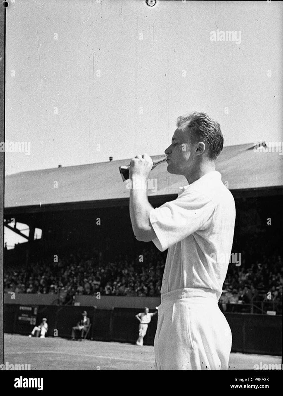Tennis history archives Black and White Stock Photos & Images - Alamy