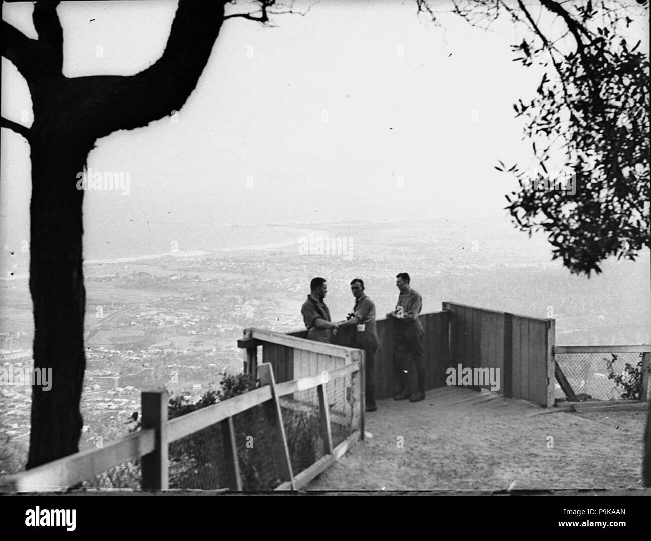 Woonona hi-res stock photography and images - Alamy