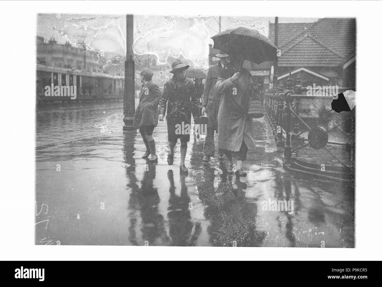 Family streets Cut Out Stock Images & Pictures - Alamy