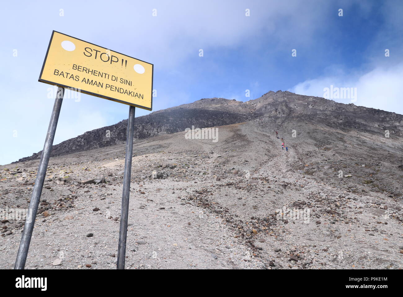 merapi volcano after eruption Stock Photo - Alamy