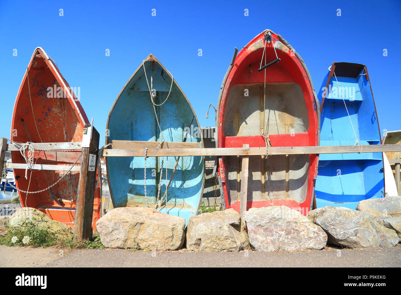 Vertical position hi-res stock photography and images - Alamy