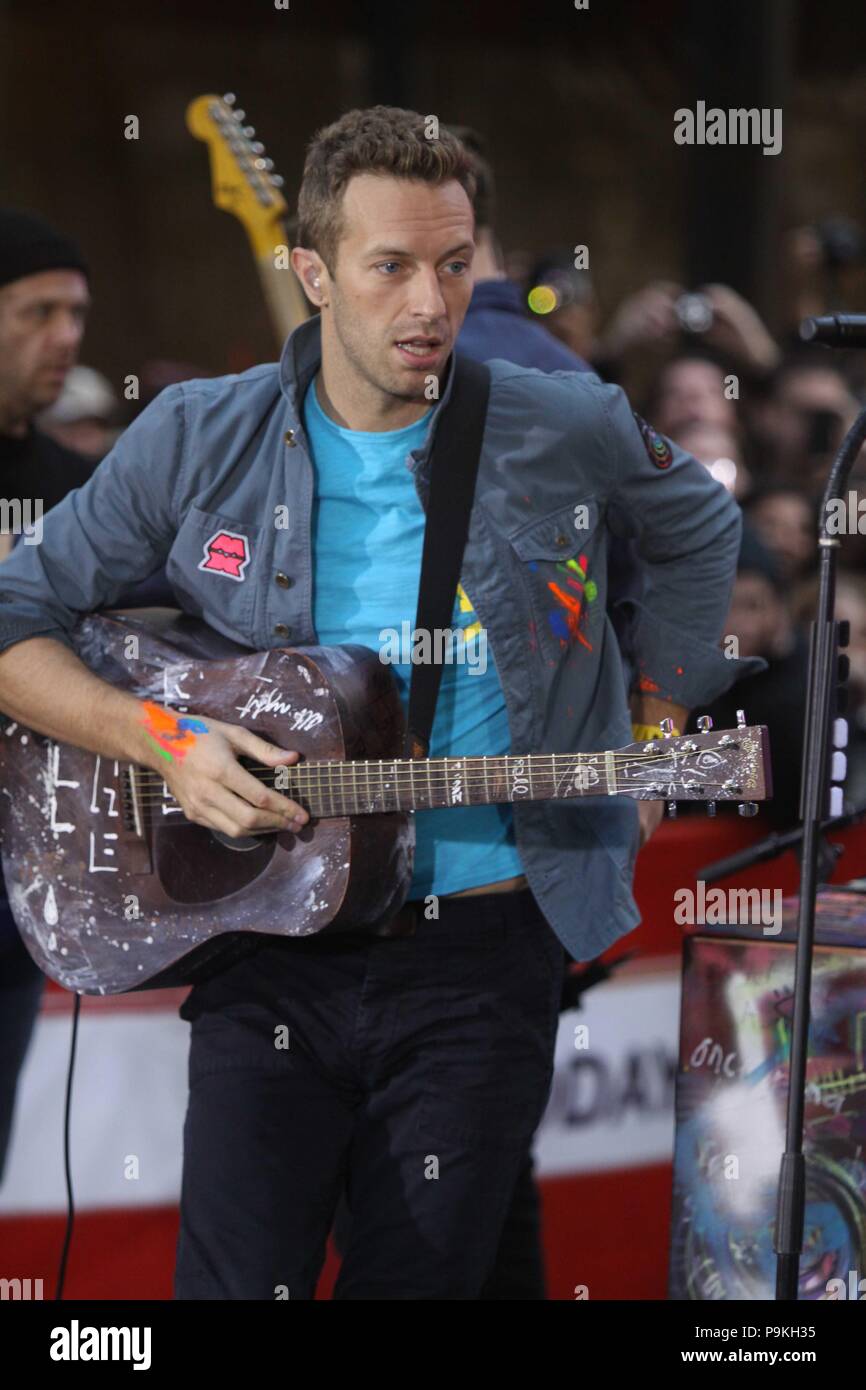 #Chris Martin of Coldplay on NBC ''Today Show''10-2011 Photo By John ...