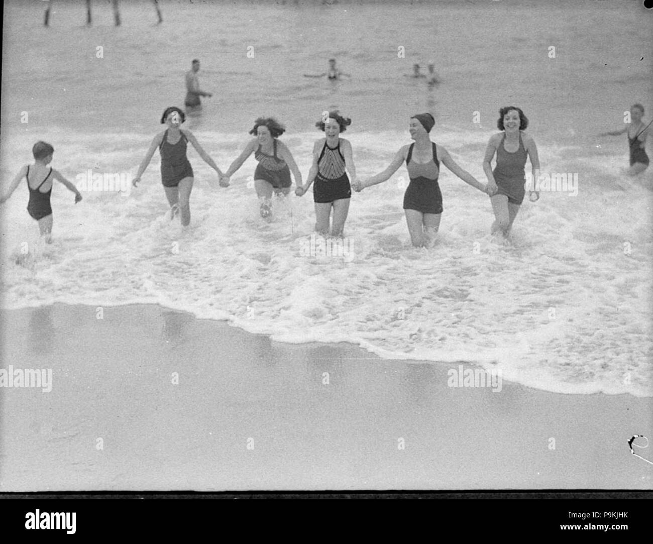 Iconic coogee beach bay hi-res stock photography and images - Alamy