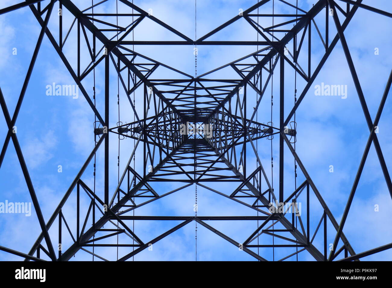 Hypnotising pattern hi-res stock photography and images - Alamy