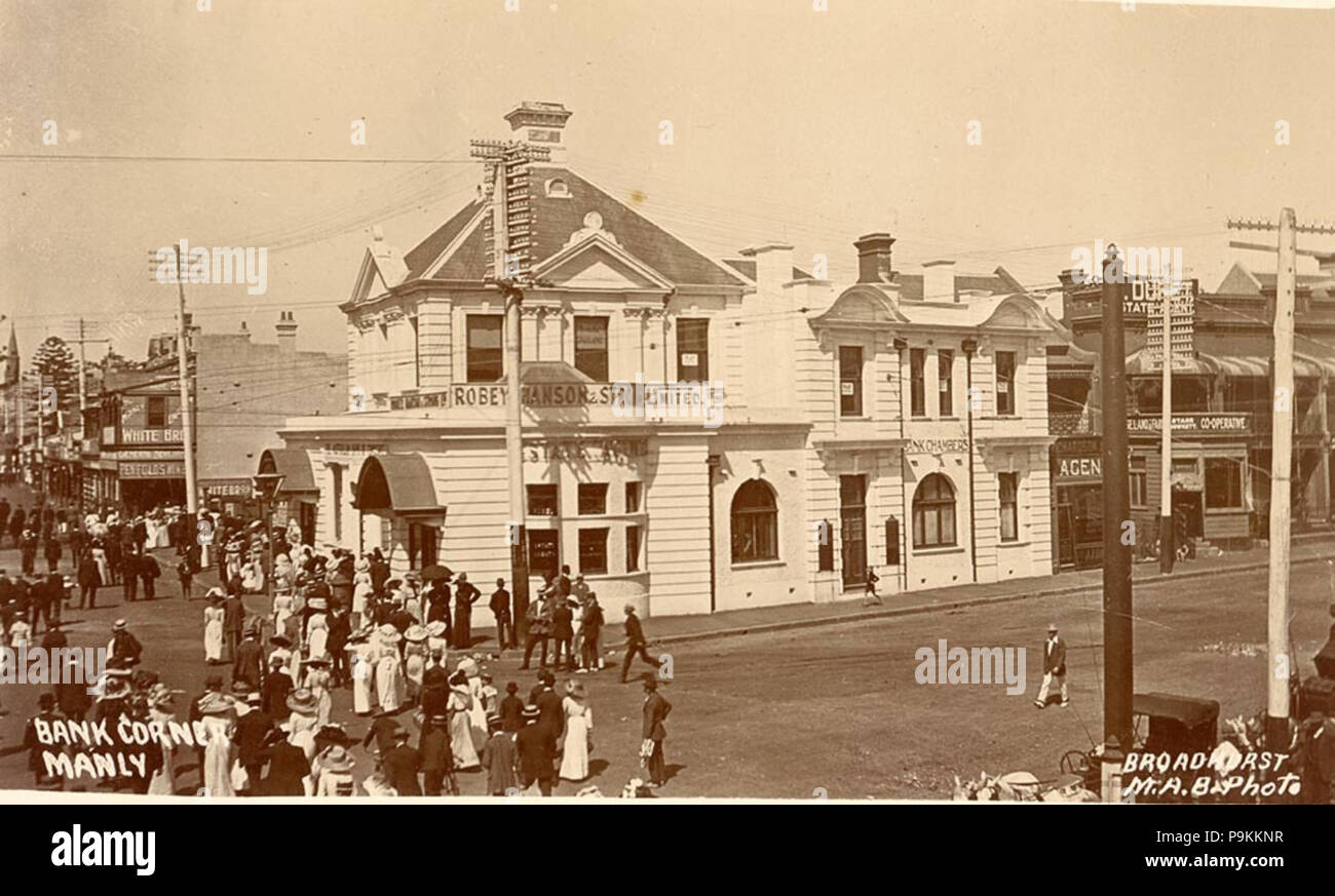 Bank Corner High Resolution Stock Photography and Images - Alamy