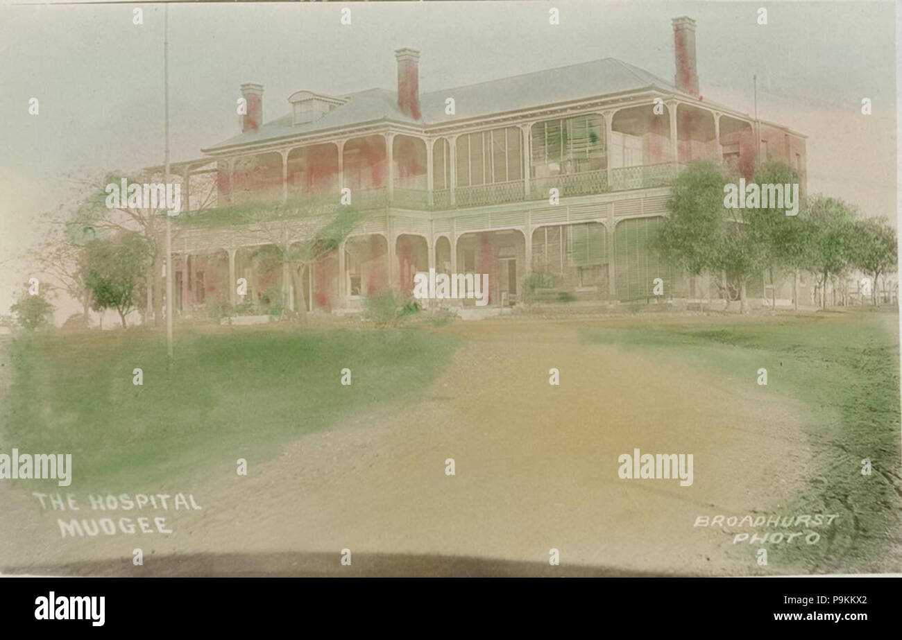 Colonial era hospital hi-res stock photography and images - Alamy