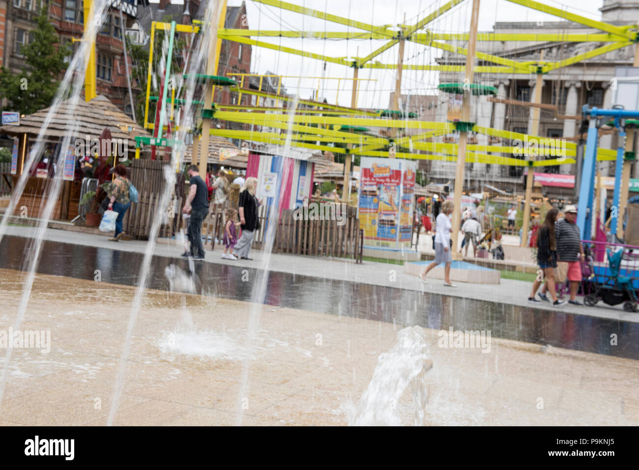 Nottingham old market square beach hi-res stock photography and images ...