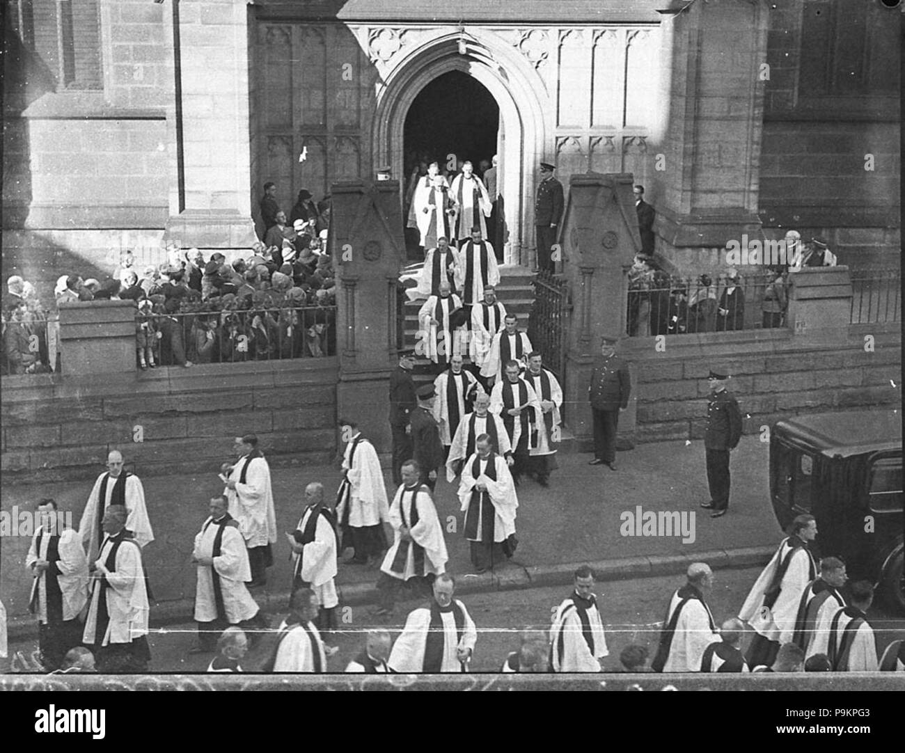 Anglican funeral service hi-res stock photography and images - Alamy