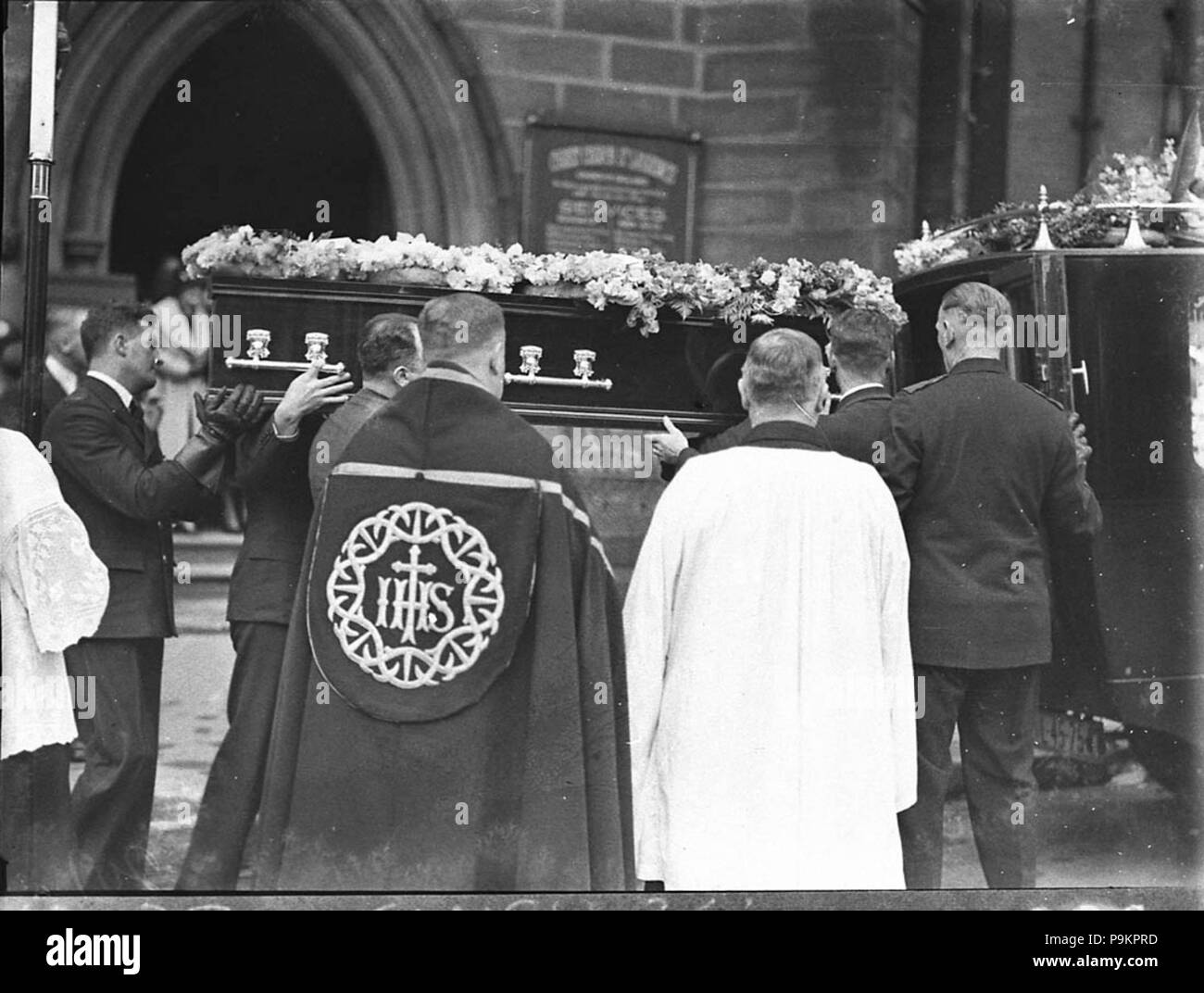 Halbert hi-res stock photography and images - Alamy