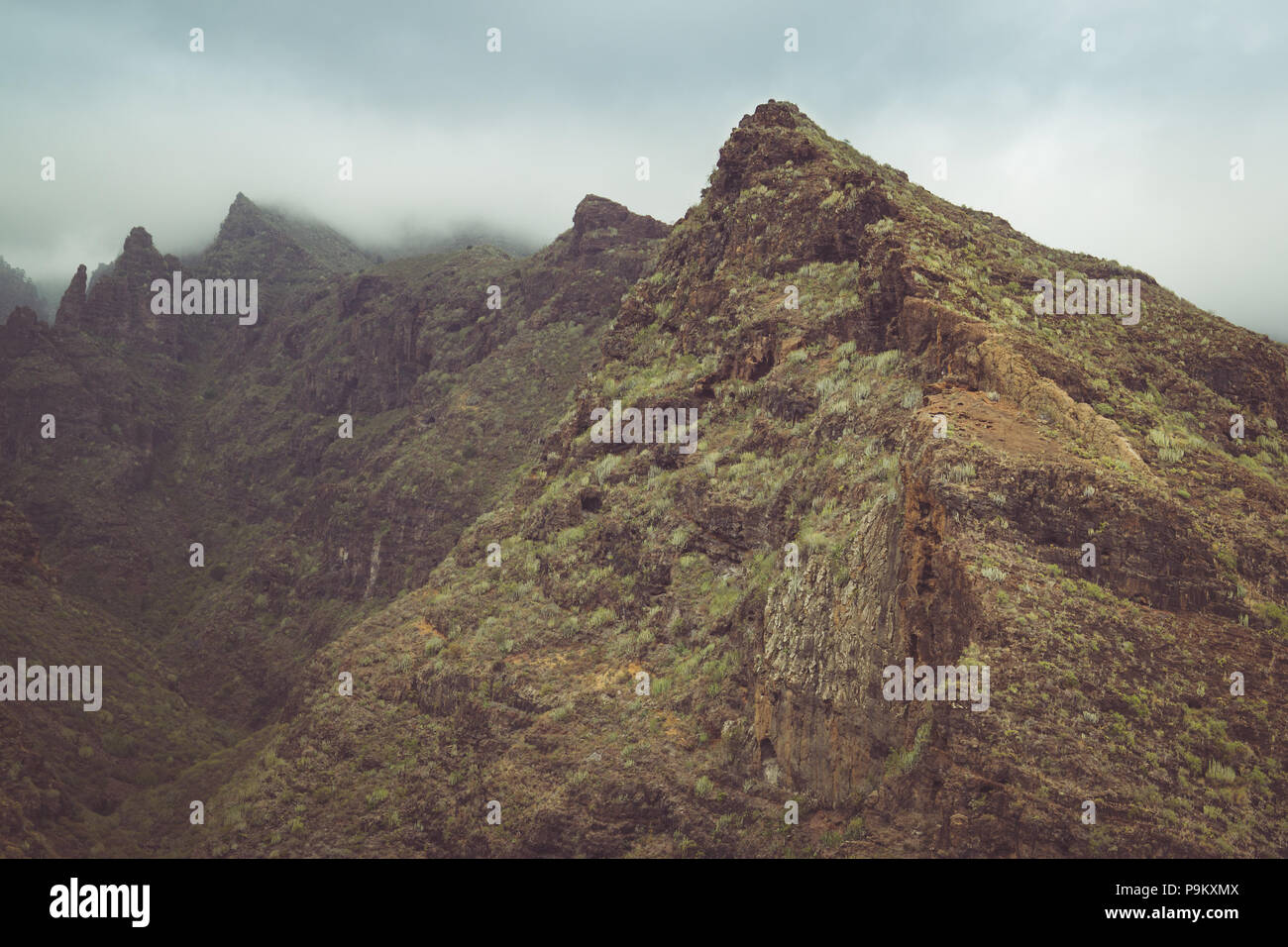 Gorge ravine hi-res stock photography and images - Alamy