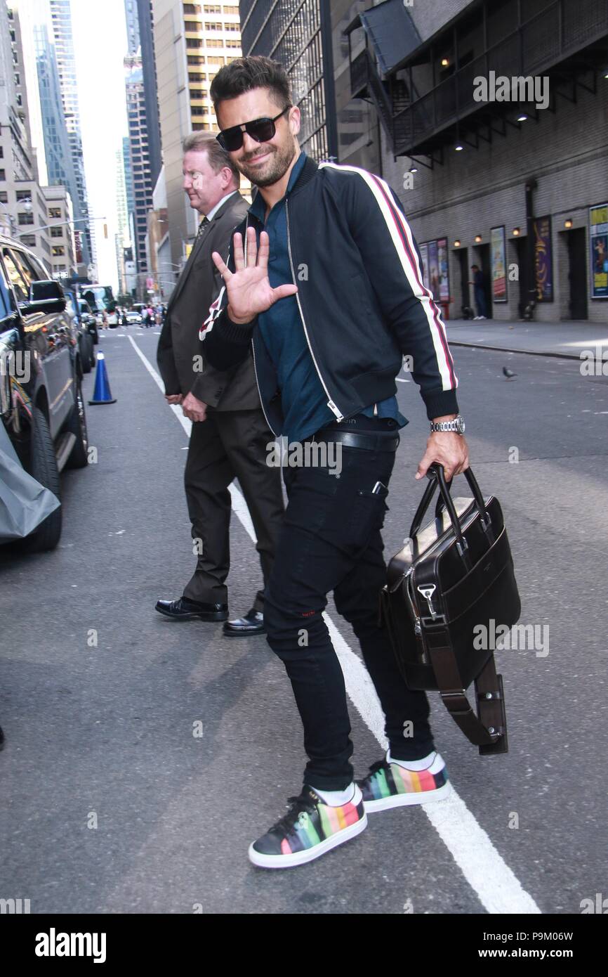 Rainbow cooper hi-res stock photography and images - Alamy