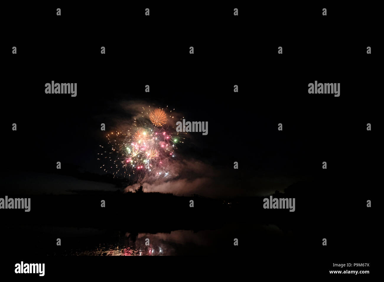 Firework cascade hi-res stock photography and images - Alamy