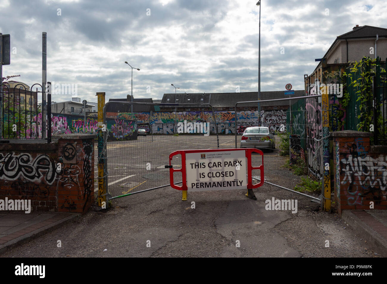 Number 30 graffiti hi-res stock photography and images - Alamy