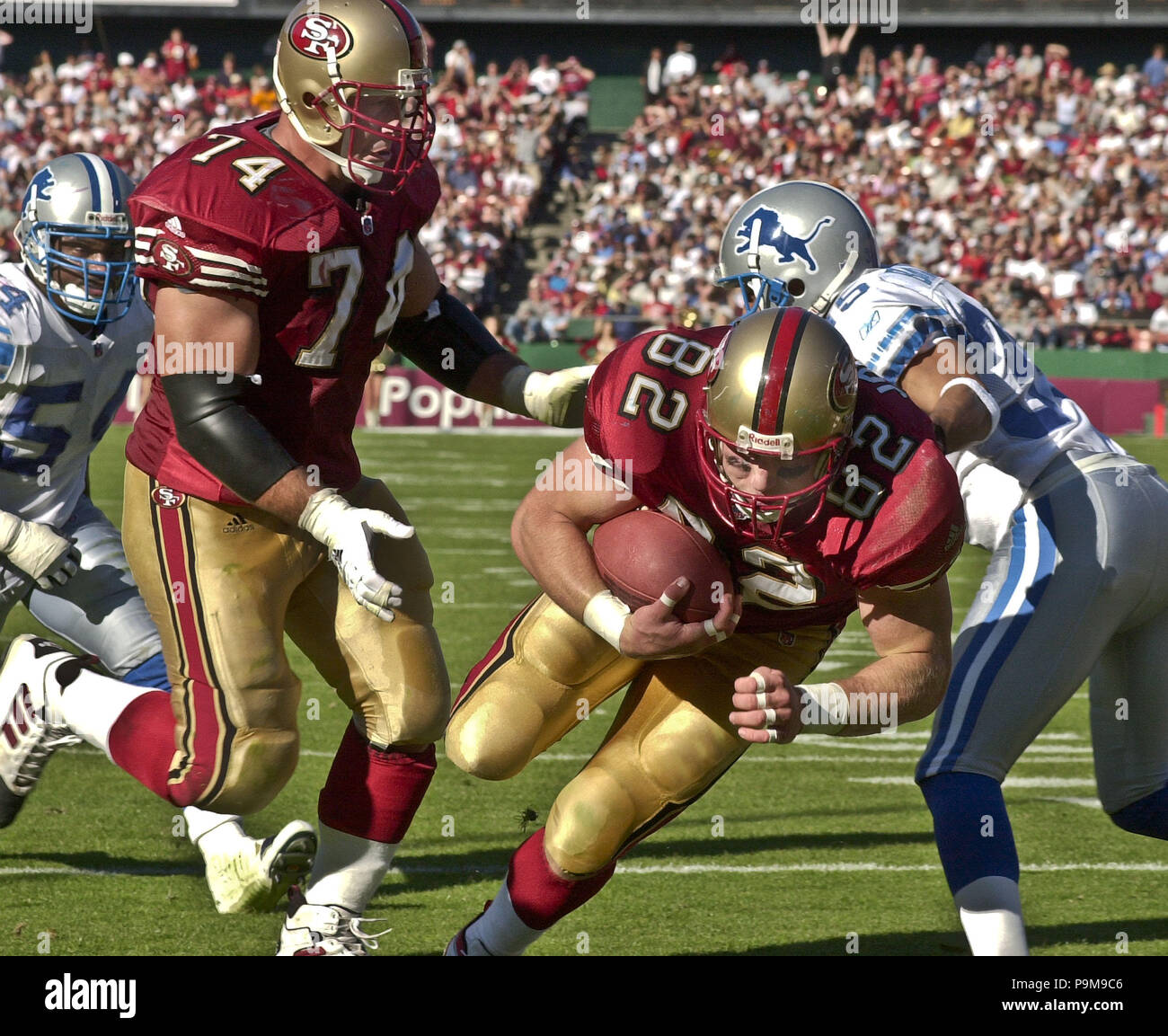 13 november 2001 hi-res stock photography and images - Alamy