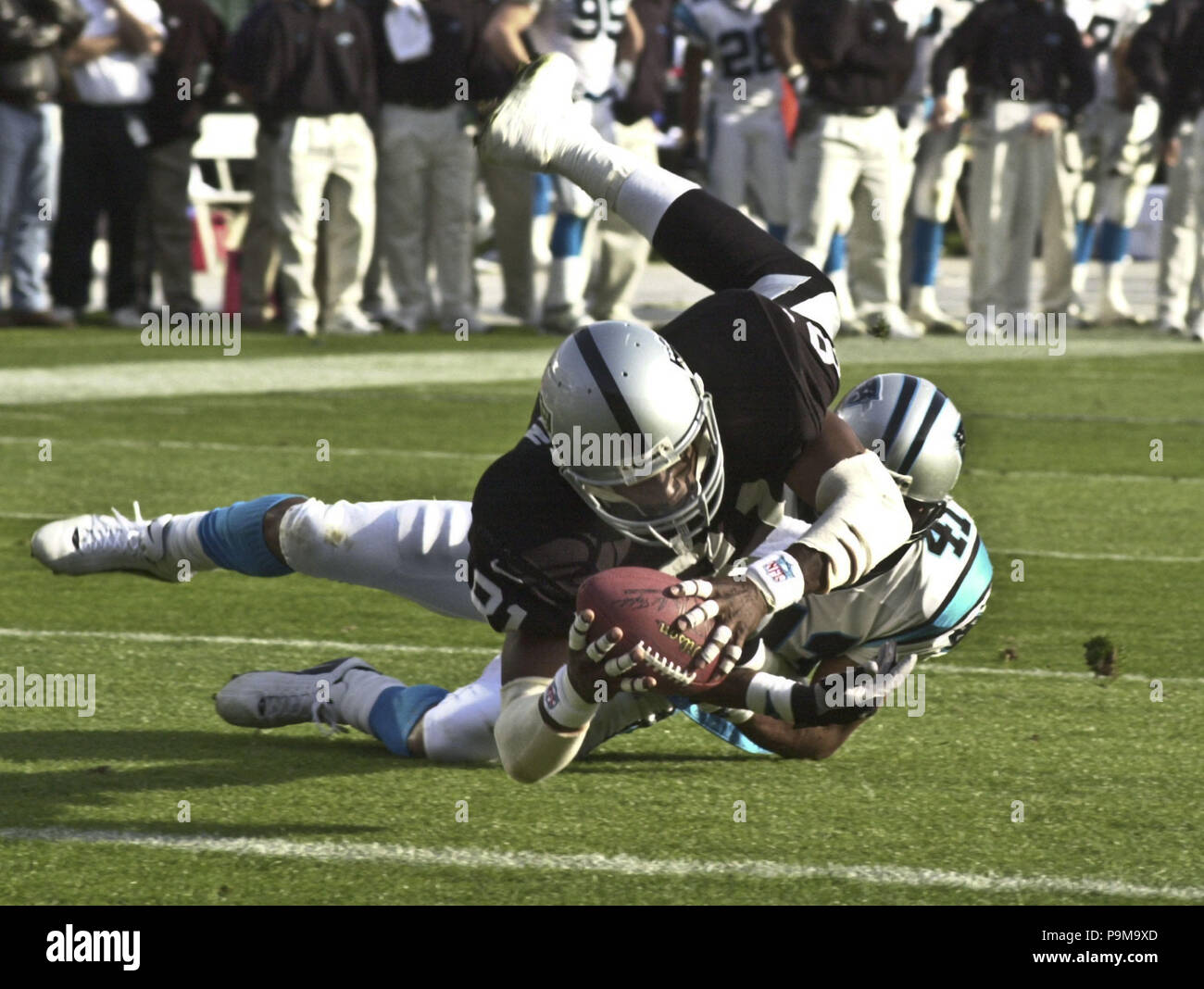 Oakland, California, USA. 24th Dec, 2000. Oakland Raiders vs. Carolina Panthers at Oakland ...