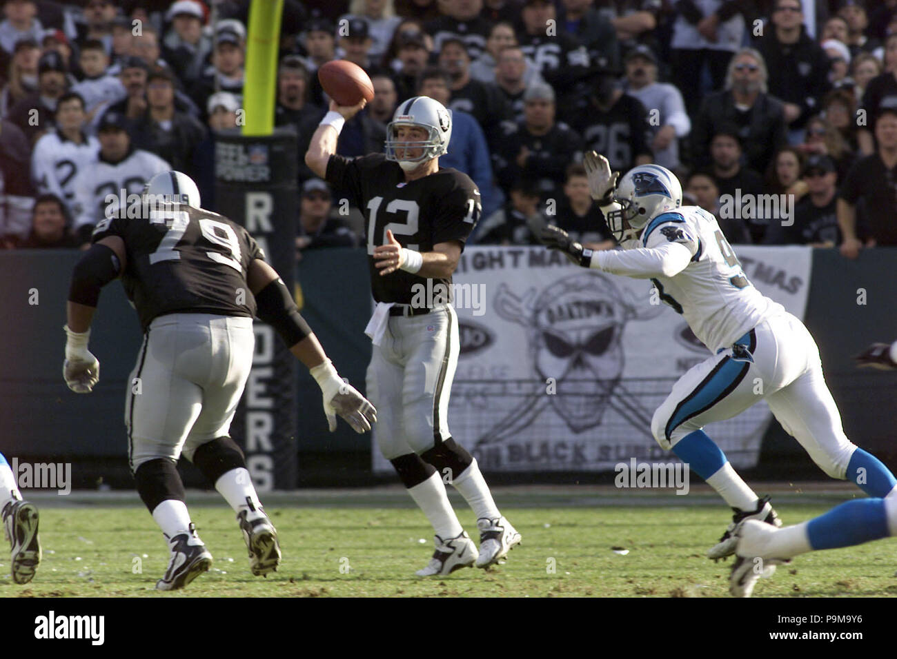 Mo collins hi-res stock photography and images - Alamy