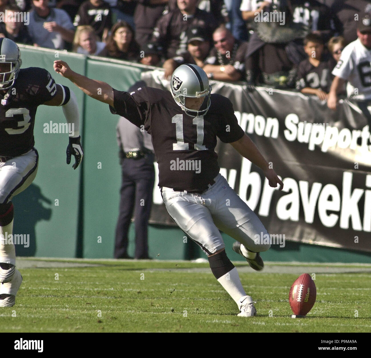 Sebastian Janikowski Kicking