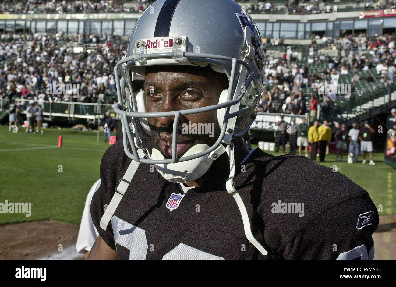 Aug 2001 hi-res stock photography and images - Alamy