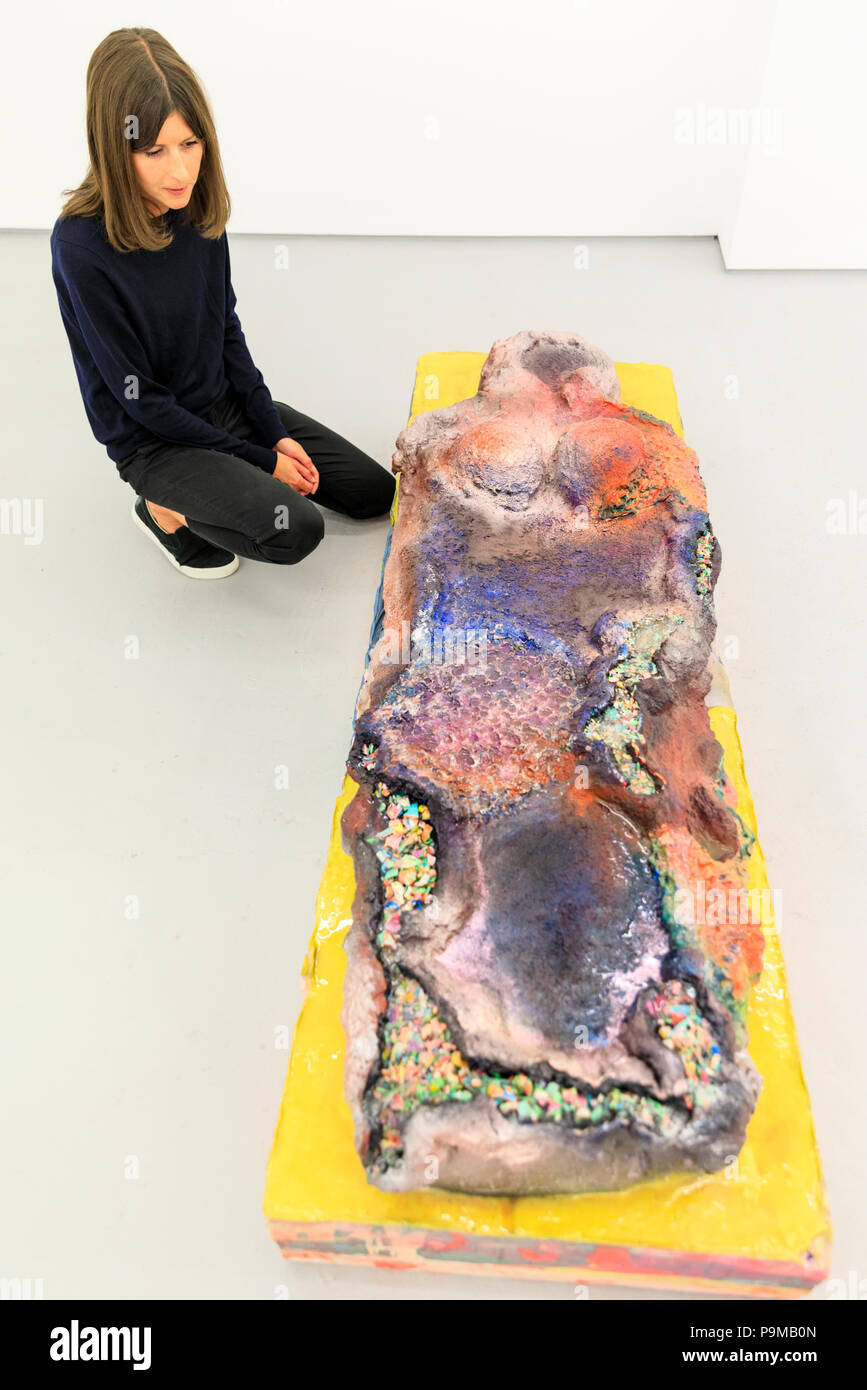 Burying my minimiser hi-res stock photography and images - Alamy