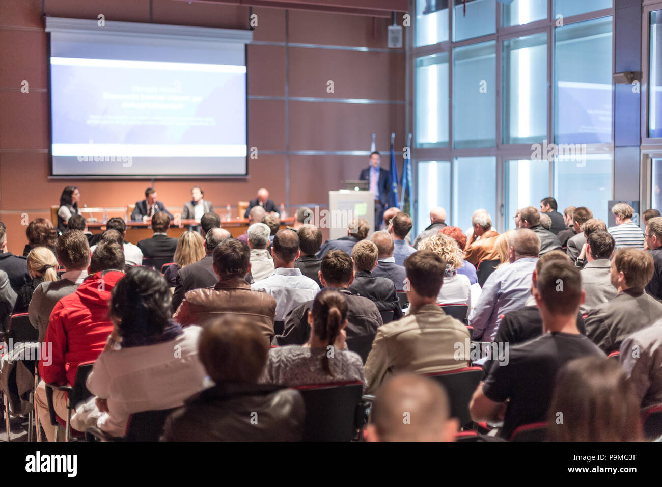 Round table discussion at Business convention and Presentation ...