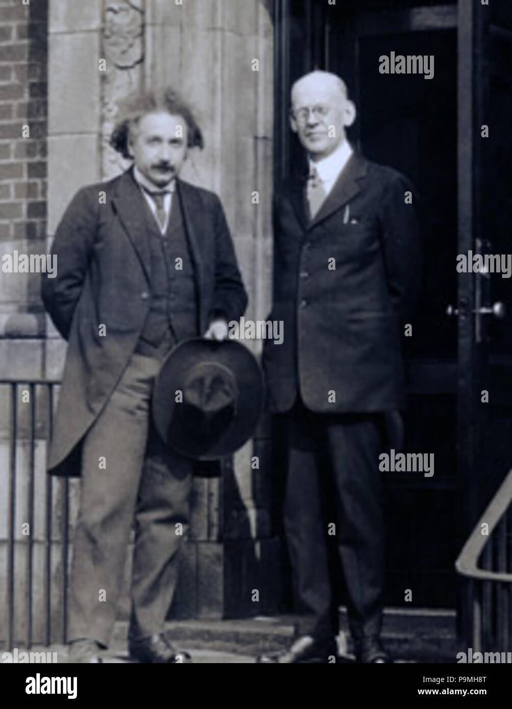 Michelson morley experiment hi-res stock photography and images - Alamy