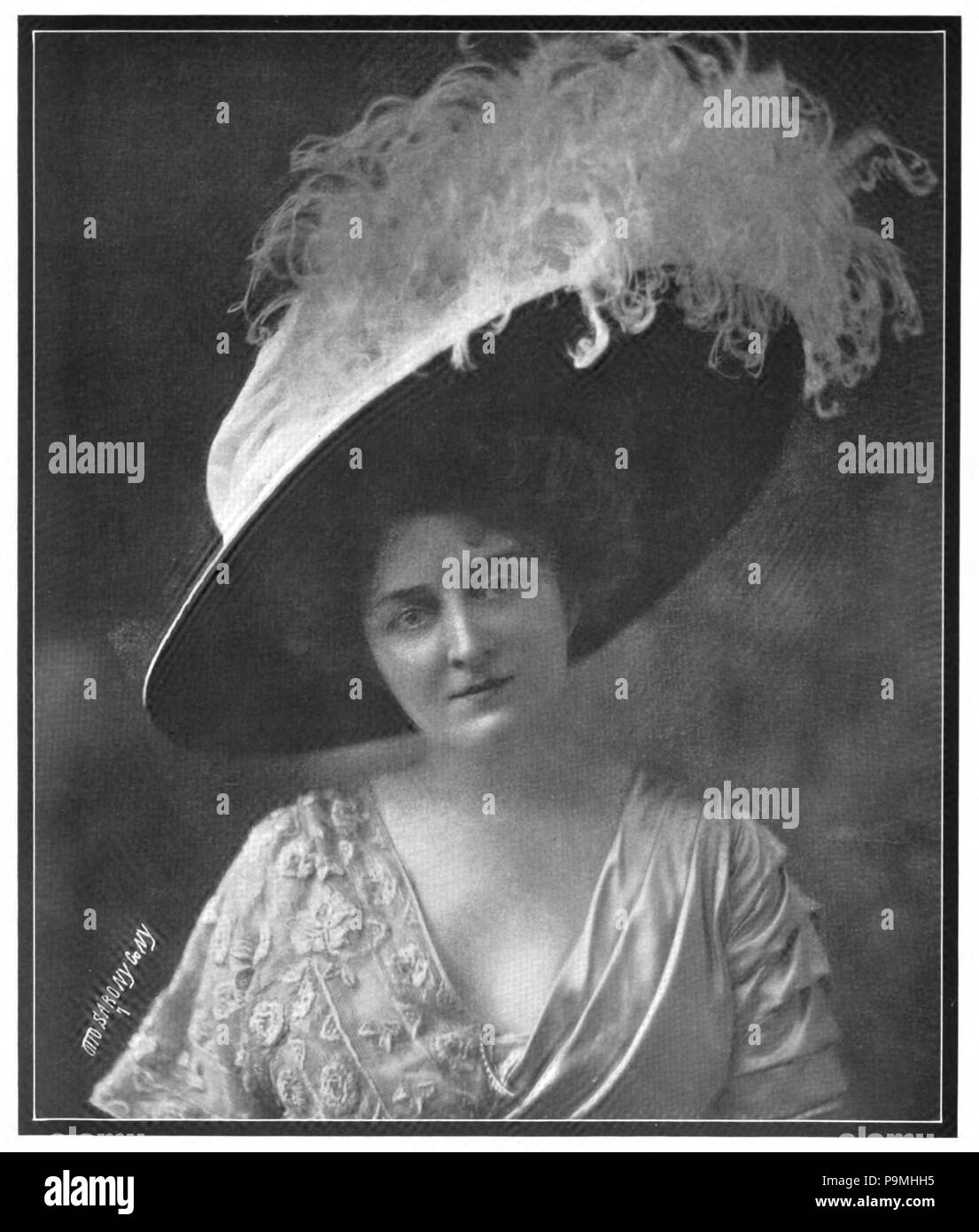 Alice johnson hi-res stock photography and images - Alamy