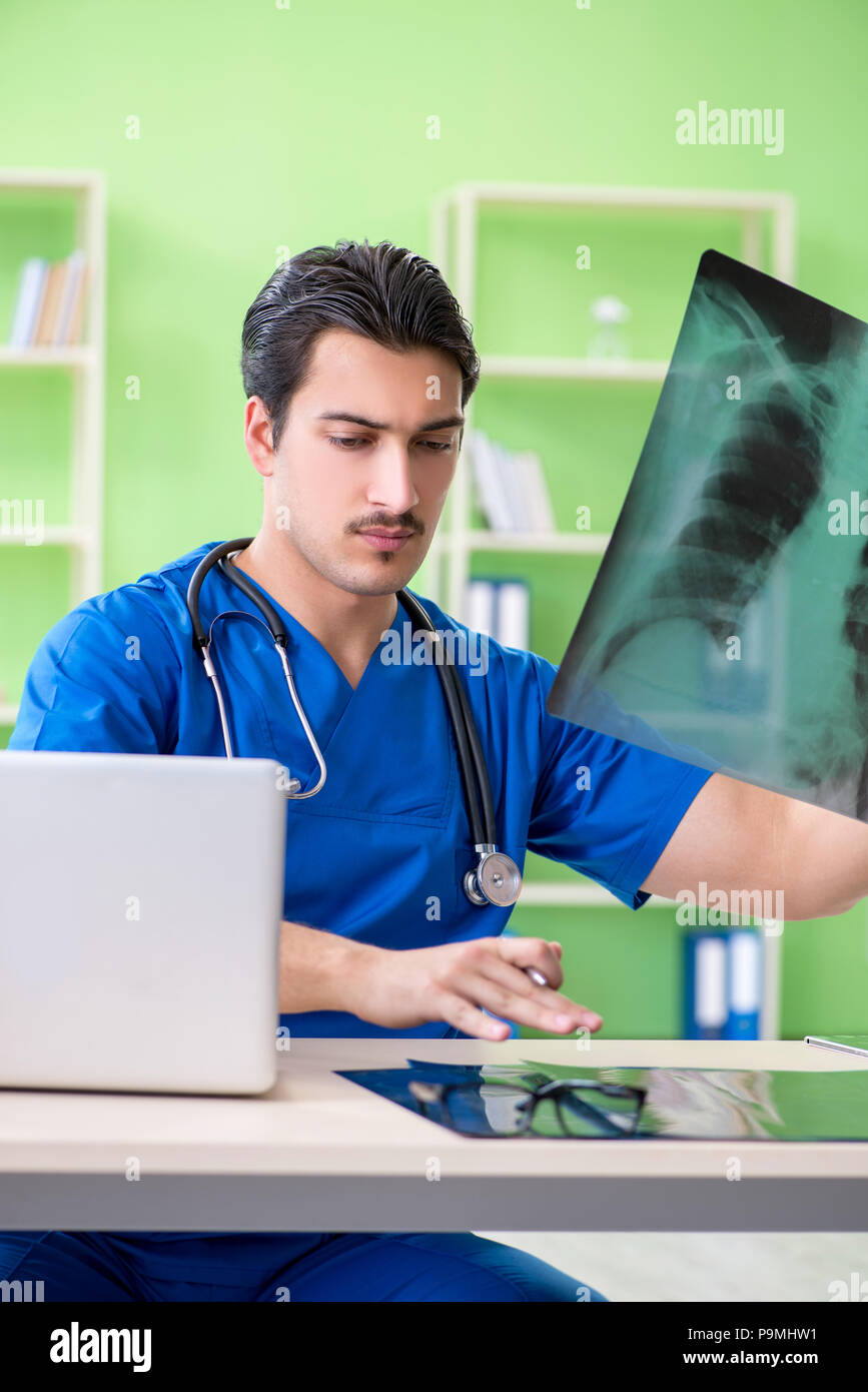 Computed tomography lung cancer hi-res stock photography and images - Alamy